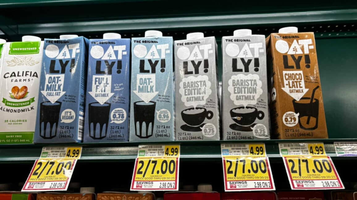 Oatly Barista Edition Oatmilk $2.50 at Harris Teeter! - The Harris ...